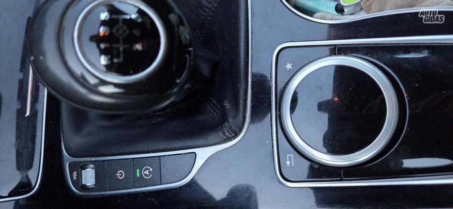 Balts Mercedes-Benz C 180 2016 Viļņa, ar dzinēja tilpumu 1.60 L un nobraukumu 460 tūkst. km par 8000 €, foto 10 vietnē AUTOMOTO.COM.LV
