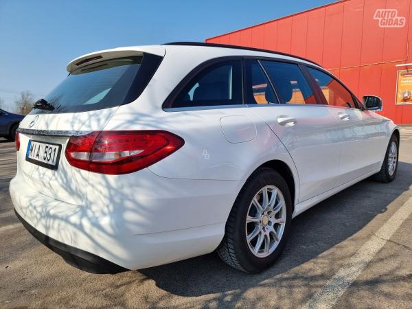 Balts Mercedes-Benz C 180 2017 Kauņa, ar dzinēja tilpumu 1.60 L un nobraukumu 215 tūkst. km par 10000 €, foto 5 vietnē AUTOMOTO.COM.LV