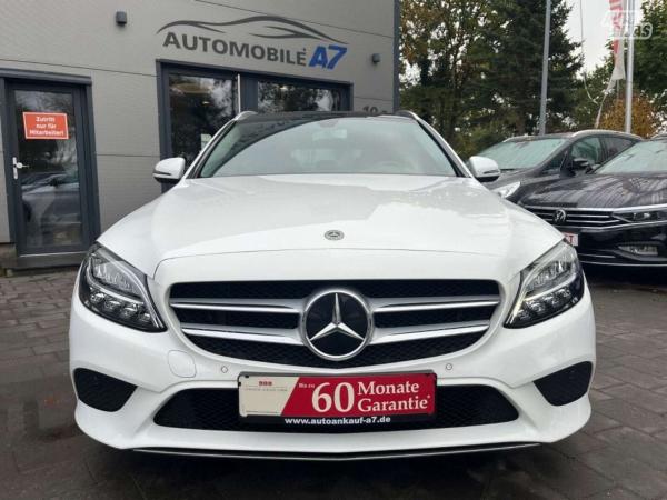Balts Mercedes-Benz C 180 2020 Kauņa, ar dzinēja tilpumu 1.50 L un nobraukumu 54 tūkst. km par 25077 €, foto 2 vietnē AUTOMOTO.COM.LV