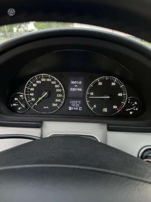 Melns Mercedes-Benz C 200 2007 Marijampole, ar dzinēja tilpumu 2.15 L un nobraukumu 330 tūkst. km par 2300 €, foto 9 vietnē AUTOMOTO.COM.LV