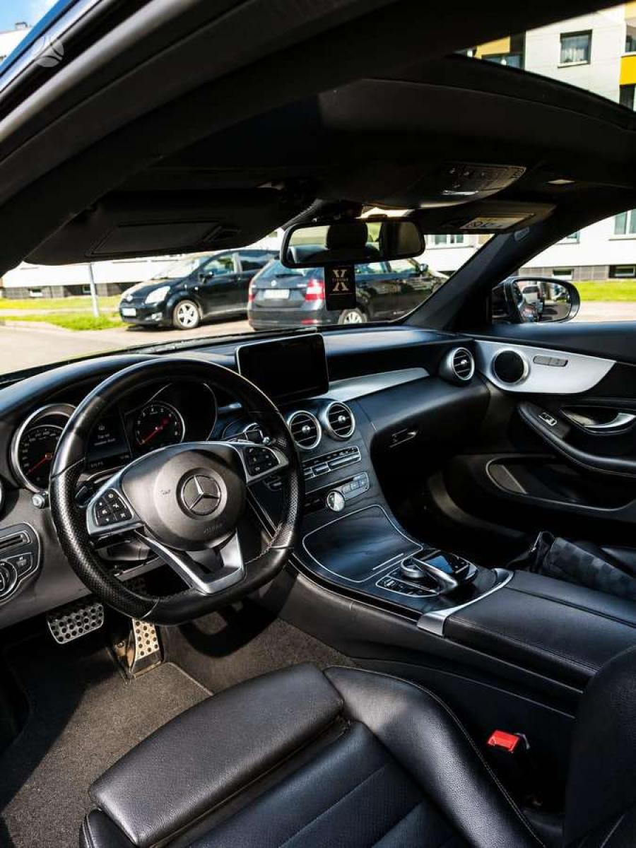 Melns Mercedes-Benz C 200 2016 Jonava, ar dzinēja tilpumu 1.99 L un nobraukumu 173 tūkst. km par 16950 €, foto 4 vietnē AUTOMOTO.COM.LV