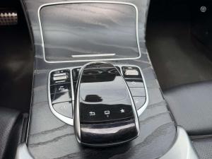 Black Mercedes-Benz C 200 2016 in Kaunas, with an engine capacity of 2.00 L and mileage of 176 thousand km for 14800 €, photo 14 on AUTOMOTO.COM.LV