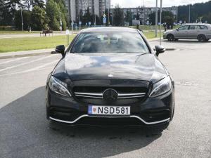 Black Mercedes-Benz C 200 2016 in Vilnius, with an engine capacity of 2.00 L and mileage of 177 thousand km for 16800 €, photo 3 on AUTOMOTO.COM.LV