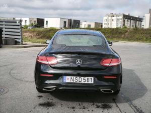 Black Mercedes-Benz C 200 2016 in Vilnius, with an engine capacity of 2.00 L and mileage of 177 thousand km for 16800 €, photo 6 on AUTOMOTO.COM.LV