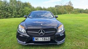 Black Mercedes-Benz C 200 2017 in Riga, with an engine capacity of 2.00 L and mileage of 140 thousand km for 21650 €, photo 3 on AUTOMOTO.COM.LV