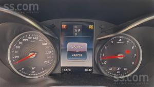 Black Mercedes-Benz C 200 2017 in Riga, with an engine capacity of 2.00 L and mileage of 140 thousand km for 21650 €, photo 8 on AUTOMOTO.COM.LV