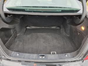 Black Mercedes-Benz C 200 2007 in Liepaja, with an engine capacity of 2.10 L and mileage of 265 thousand km for 3200 €, photo 9 on AUTOMOTO.COM.LV