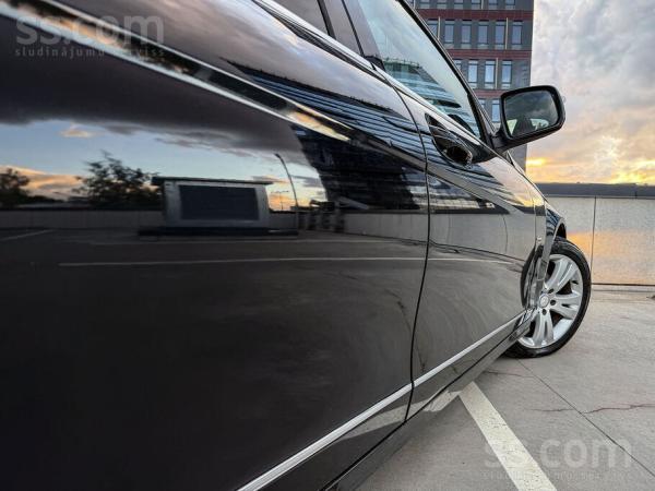 Black Mercedes-Benz C 200 2008 in Riga, with an engine capacity of 2.10 L and mileage of 222 thousand km for 4750 €, photo 5 on AUTOMOTO.COM.LV