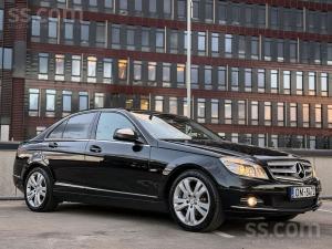 Черный Мерседес Ц 200 2008 в Рига, объемом двигателя 2.10 л и пробегом 222 тыс. км за 4750 €, фото 8 на AUTOMOTO.COM.LV