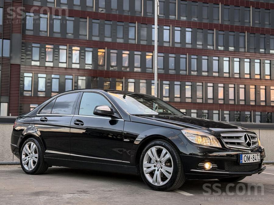 Черный Мерседес Ц 200 2008 в Рига, объемом двигателя 2.10 л и пробегом 222 тыс. км за 4750 €, фото 8 на AUTOMOTO.COM.LV