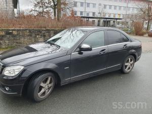 Black Mercedes-Benz C 200 2008 in Jelgava, with an engine capacity of 2.20 L and mileage of 190 thousand km for 5800 €, photo  on AUTOMOTO.COM.LV
