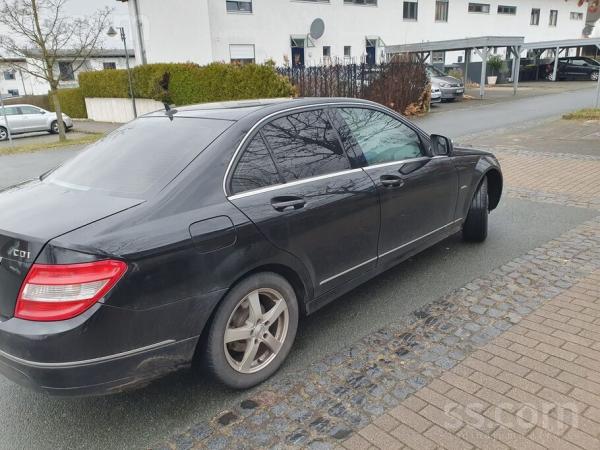 Melns Mercedes-Benz C 200 2008 Jelgava, ar dzinēja tilpumu 2.20 L un nobraukumu 190 tūkst. km par 5800 €, foto 5 vietnē AUTOMOTO.COM.LV