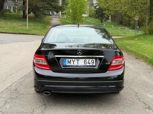 Melns Mercedes-Benz C 200 2008 Šauļi, ar dzinēja tilpumu 1.80 L un nobraukumu 227 tūkst. km par 6400 €, foto 7 vietnē AUTOMOTO.COM.LV