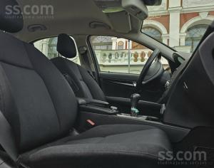 Черный Мерседес Ц 200 2008 в Елгава, объемом двигателя 2.00 л и пробегом 196 тыс. км за 4990 €, фото 8 на AUTOMOTO.COM.LV