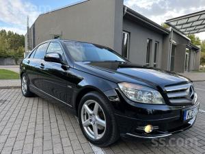 Black Mercedes-Benz C 200 2008 in Riga, with an engine capacity of 2.10 L and mileage of 325 thousand km for 5100 €, photo 11 on AUTOMOTO.COM.LV