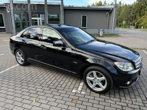 Black Mercedes-Benz C 200 2008 in Riga, with an engine capacity of 2.10 L and mileage of 325 thousand km for 5100 €, photo 17 on AUTOMOTO.COM.LV