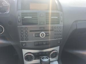 Black Mercedes-Benz C 200 2010 in Utena, with an engine capacity of 2.10 L and mileage of 274 thousand km for 4600 €, photo 15 on AUTOMOTO.COM.LV