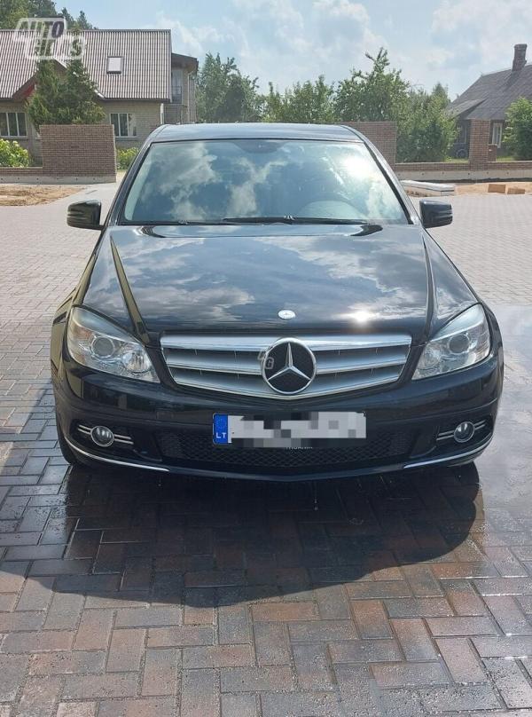 Black Mercedes-Benz C 200 2011 in Trakai, with an engine capacity of 2.00 L and mileage of 320 thousand km for 3500 €, photo 1 on AUTOMOTO.COM.LV