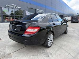 Black Mercedes-Benz C 200 2011 in Panevezys, with an engine capacity of 2.14 L and mileage of 273 thousand km for 4900 €, photo 9 on AUTOMOTO.COM.LV
