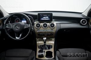Melns Mercedes-Benz C 200 2014 Tallina, ar dzinēja tilpumu 1.60 L un nobraukumu 302 tūkst. km par 9998 €, foto 3 vietnē AUTOMOTO.COM.LV