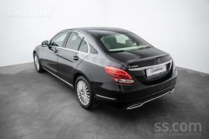 Melns Mercedes-Benz C 200 2014 Tallina, ar dzinēja tilpumu 1.60 L un nobraukumu 302 tūkst. km par 9998 €, foto 9 vietnē AUTOMOTO.COM.LV