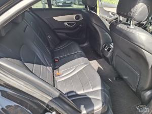 Melns Mercedes-Benz C 200 2015 Šauļi, ar dzinēja tilpumu 1.60 L un nobraukumu 236 tūkst. km par 9900 €, foto 13 vietnē AUTOMOTO.COM.LV