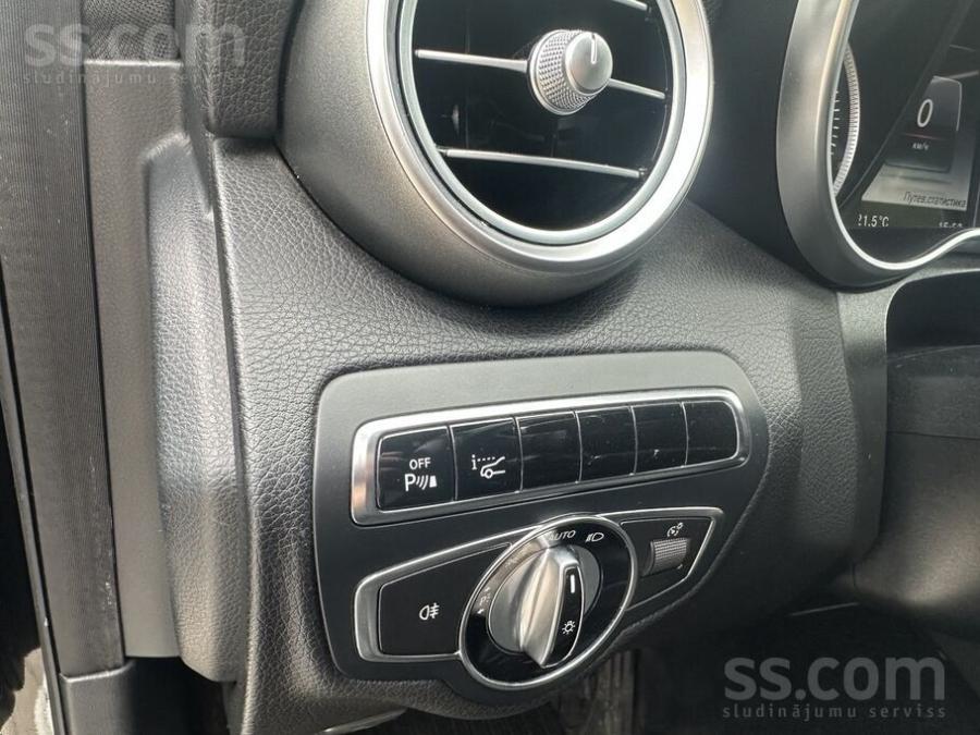 Melns Mercedes-Benz C 200 2015 Rīga, ar dzinēja tilpumu 1.60 L un nobraukumu 240 tūkst. km par 12600 €, foto 14 vietnē AUTOMOTO.COM.LV
