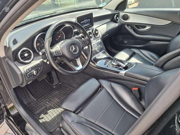 Black Mercedes-Benz C 200 2016 in Siauliai, with an engine capacity of 1.60 L and mileage of 234 thousand km for 9900 €, photo 8 on AUTOMOTO.COM.LV