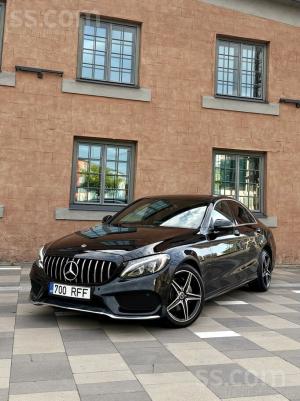 Black Mercedes-Benz C 200 2016 in Tallinn, with an engine capacity of 1.60 L and mileage of 155 thousand km for 18500 €, photo  on AUTOMOTO.COM.LV