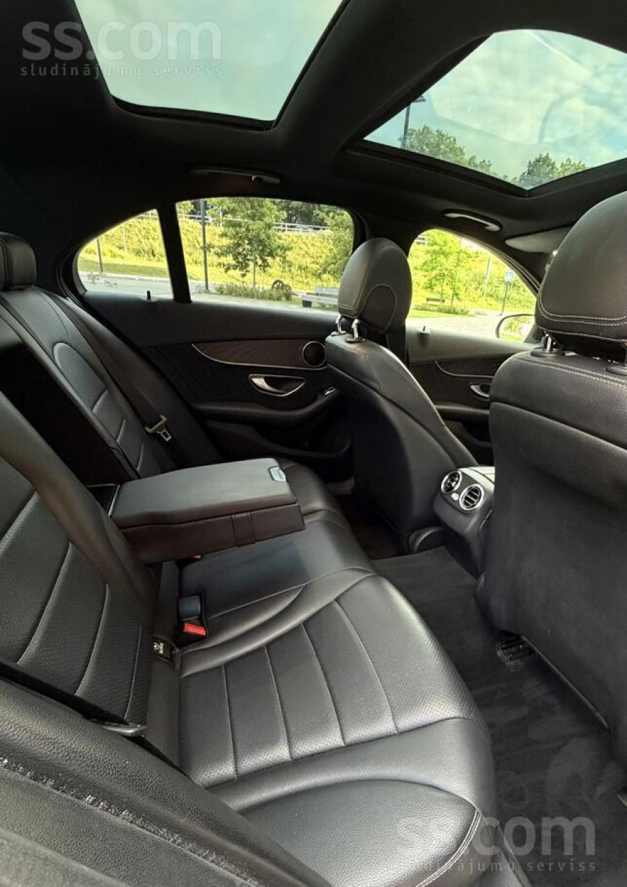 Melns Mercedes-Benz C 200 2016 Tallina, ar dzinēja tilpumu 1.60 L un nobraukumu 155 tūkst. km par 18500 €, foto 12 vietnē AUTOMOTO.COM.LV