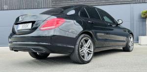 Black Mercedes-Benz C 200 2017 in Siauliai, with an engine capacity of 1.99 L and mileage of 73 thousand km for 19500 €, photo 15 on AUTOMOTO.COM.LV