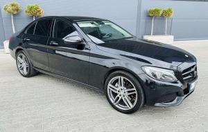 Black Mercedes-Benz C 200 2017 in Siauliai, with an engine capacity of 1.99 L and mileage of 73 thousand km for 19500 €, photo 21 on AUTOMOTO.COM.LV