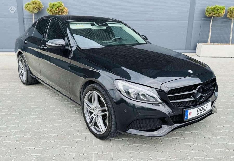 Black Mercedes-Benz C 200 2017 in Siauliai, with an engine capacity of 1.99 L and mileage of 73 thousand km for 19500 €, photo 22 on AUTOMOTO.COM.LV