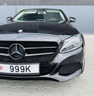Black Mercedes-Benz C 200 2017 in Siauliai, with an engine capacity of 1.99 L and mileage of 73 thousand km for 19500 €, photo 24 on AUTOMOTO.COM.LV