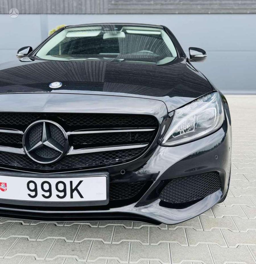 Black Mercedes-Benz C 200 2017 in Siauliai, with an engine capacity of 1.99 L and mileage of 73 thousand km for 19500 €, photo 24 on AUTOMOTO.COM.LV