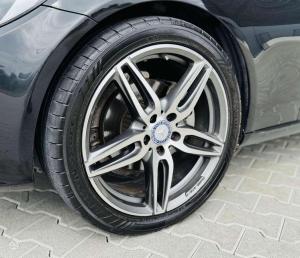 Black Mercedes-Benz C 200 2017 in Siauliai, with an engine capacity of 1.99 L and mileage of 73 thousand km for 19500 €, photo 30 on AUTOMOTO.COM.LV