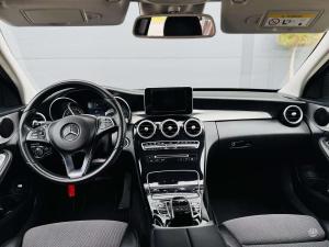 Black Mercedes-Benz C 200 2017 in Siauliai, with an engine capacity of 1.99 L and mileage of 73 thousand km for 19500 €, photo 40 on AUTOMOTO.COM.LV
