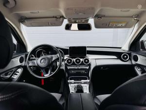 Black Mercedes-Benz C 200 2017 in Siauliai, with an engine capacity of 1.99 L and mileage of 73 thousand km for 19500 €, photo 45 on AUTOMOTO.COM.LV