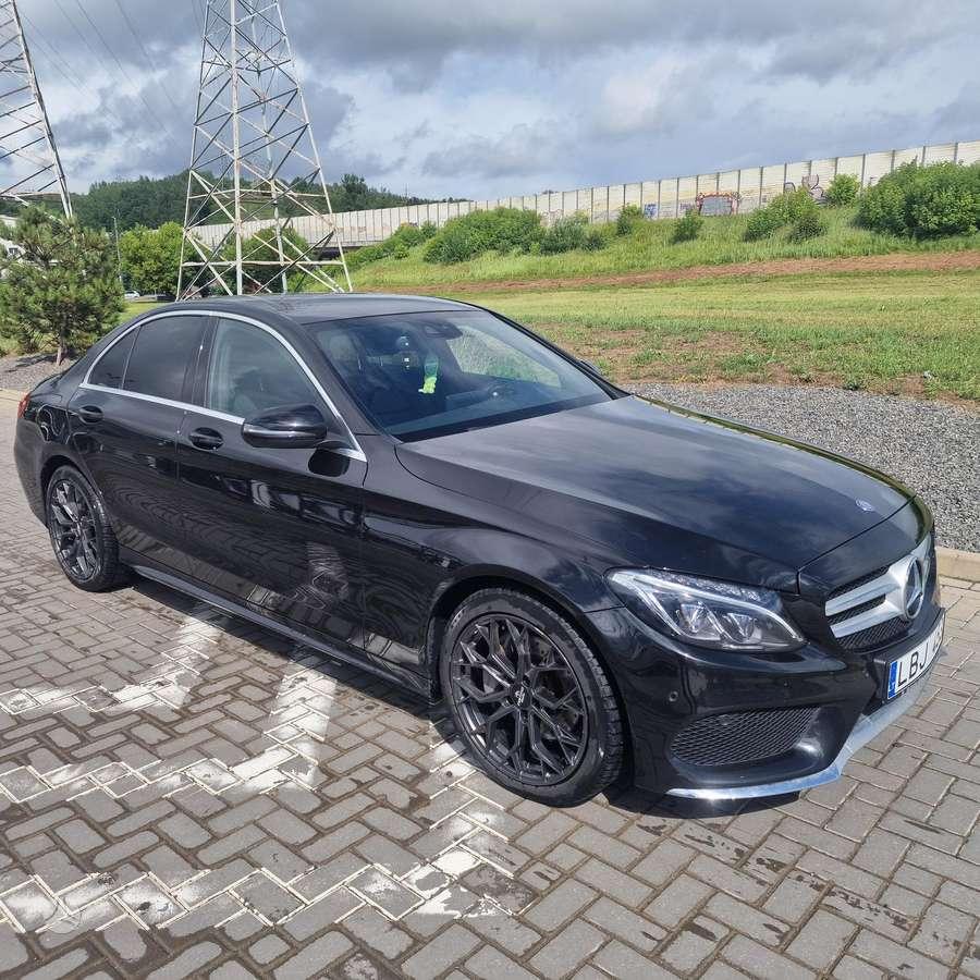 Melns Mercedes-Benz C 200 2017 Kauņa, ar dzinēja tilpumu 1.99 L un nobraukumu 105 tūkst. km par 18400 €, foto 4 vietnē AUTOMOTO.COM.LV