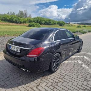 Melns Mercedes-Benz C 200 2017 Kauņa, ar dzinēja tilpumu 1.99 L un nobraukumu 105 tūkst. km par 18400 €, foto 5 vietnē AUTOMOTO.COM.LV