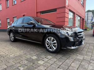 Black Mercedes-Benz C 200 2019 in Kaunas, with an engine capacity of 1.50 L and mileage of 38 thousand km for 28065 €, photo 3 on AUTOMOTO.COM.LV