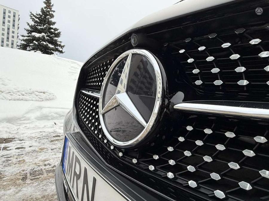 Melns Mercedes-Benz C 200 2019 Viļņa, ar dzinēja tilpumu 1.50 L un nobraukumu 110 tūkst. km par 22900 €, foto 27 vietnē AUTOMOTO.COM.LV