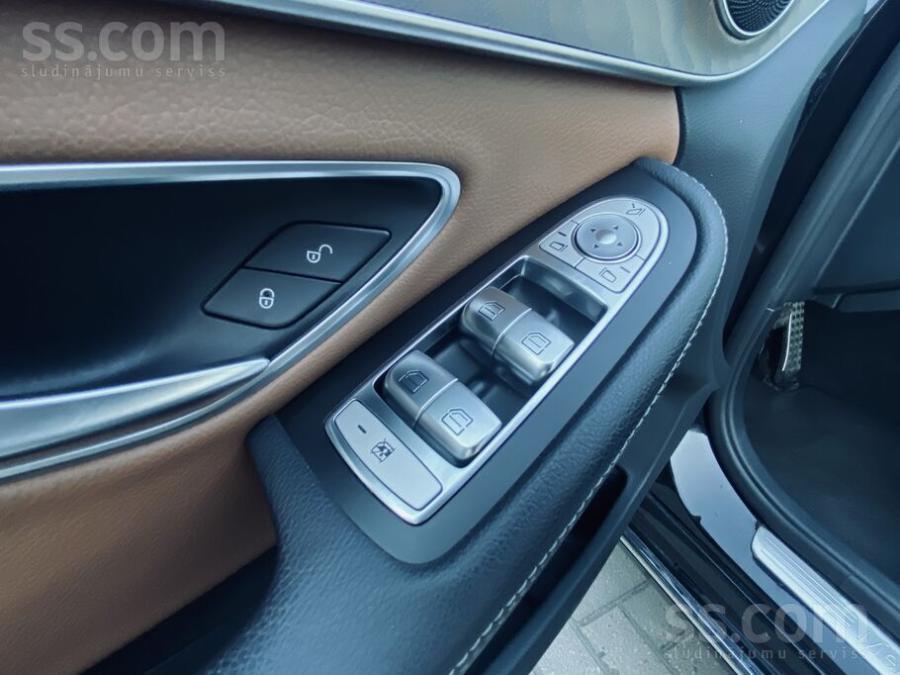 Melns Mercedes-Benz C 200 2019 Ventspils, ar dzinēja tilpumu 1.60 L un nobraukumu 158 tūkst. km par 18700 €, foto 15 vietnē AUTOMOTO.COM.LV