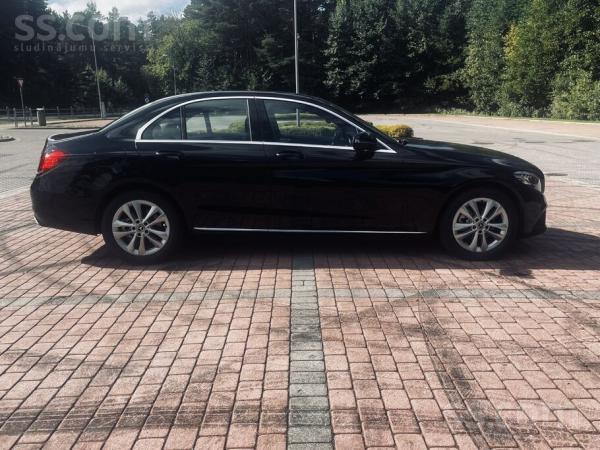 Мерседес Ц 200 2019 в Вентспилс на AUTOMOTO.COM.LV Черный Мерседес Ц 200 2019 в Вентспилс, объемом двигателя 1.60 л и пробегом 158 тыс. км за 18500 €, фото 9 на AUTOMOTO.COM.LV