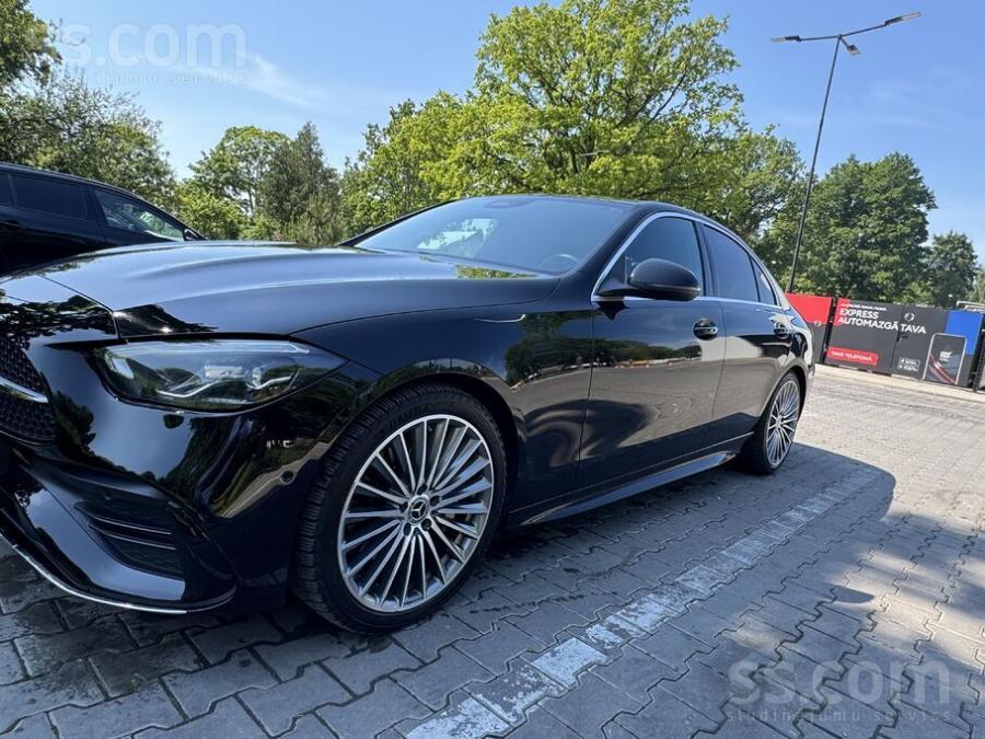 Melns Mercedes-Benz C 200 2022 Rīga, ar dzinēja tilpumu 1.50 L un nobraukumu 85 tūkst. km par 40000 €, foto 1 vietnē AUTOMOTO.COM.LV