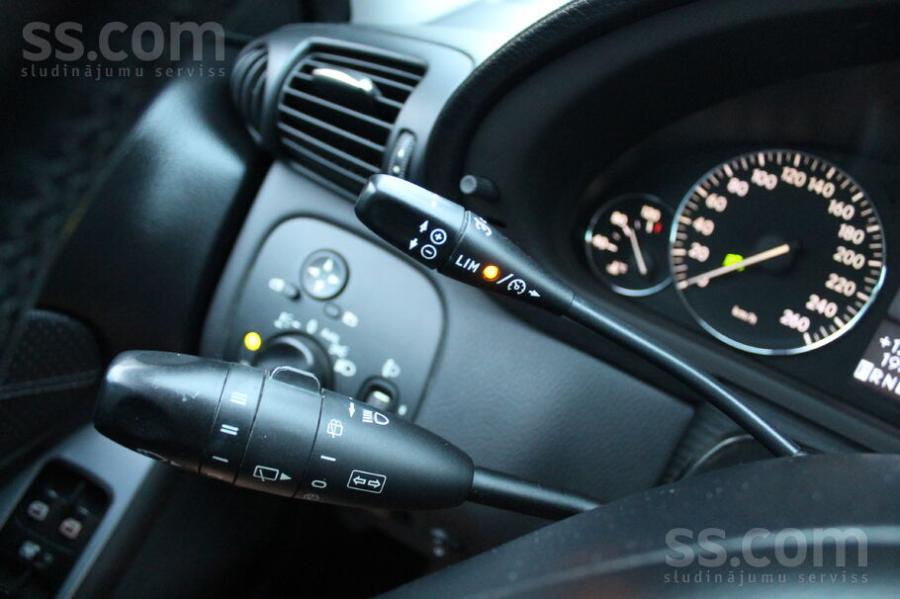 Black Mercedes-Benz C 200 2007 in Saldus, with an engine capacity of 2.20 L and mileage of 267 thousand km for 3650 €, photo 15 on AUTOMOTO.COM.LV
