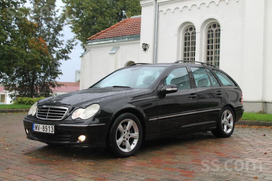Black Mercedes-Benz C 200 2007 in Saldus, with an engine capacity of 2.20 L and mileage of 267 thousand km for 3650 €, photo 21 on AUTOMOTO.COM.LV