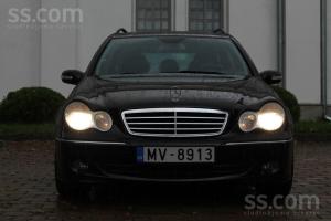 Black Mercedes-Benz C 200 2007 in Saldus, with an engine capacity of 2.20 L and mileage of 267 thousand km for 3650 €, photo 22 on AUTOMOTO.COM.LV