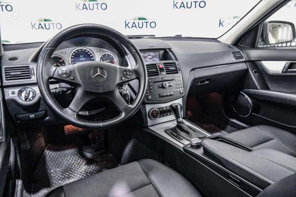Melns Mercedes-Benz C 200 2008 Kauņa, ar dzinēja tilpumu 2.10 L un nobraukumu 0 tūkst. km par 5990 €, foto 7 vietnē AUTOMOTO.COM.LV