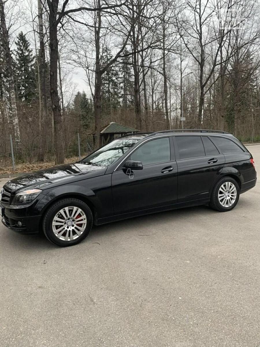 Black Mercedes-Benz C 200 2008 in Kupiskis, with an engine capacity of 2.20 L and mileage of 275 thousand km for 3950 €, photo 10 on AUTOMOTO.COM.LV